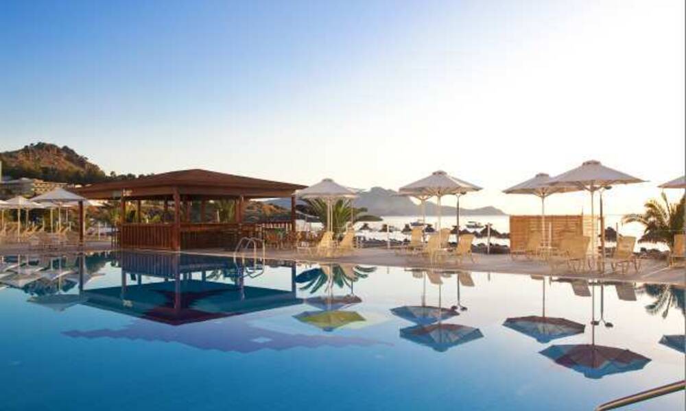 Lindos Bay - Vlycha, Rhodes | On the Beach