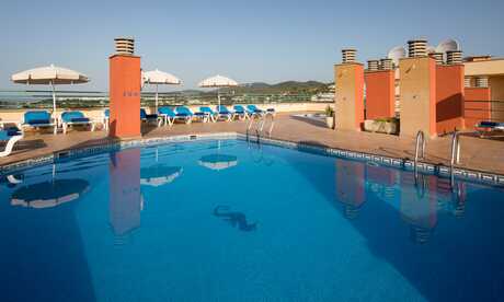 Cheap Adult Only Holiday Deals 2021 | Sunshine.co.uk