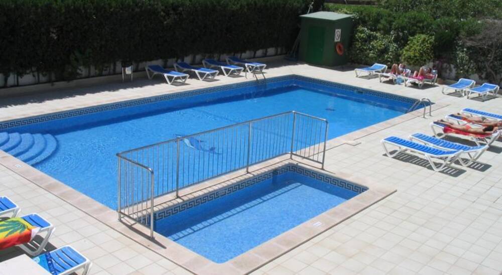 Sol y Vera - Magaluf, Majorca | On the Beach