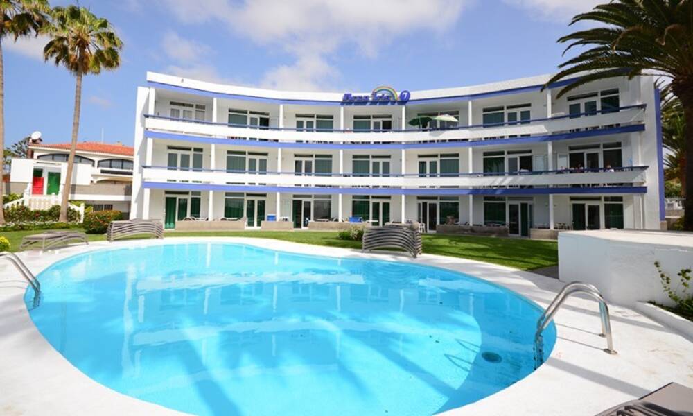 Arco Iris Apartments - Playa Del Ingles, Gran Canaria | On the Beach