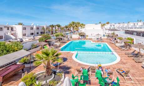 Where is hot in April | Perfect destinations for hot April holidays ...