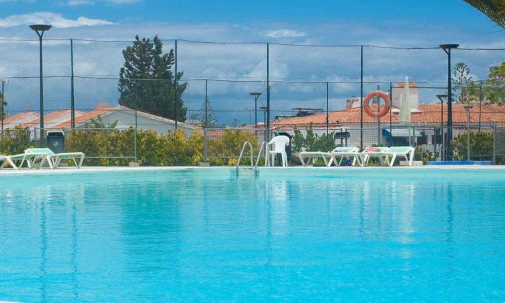 Santa Clara - Playa Del Ingles, Gran Canaria | On the Beach