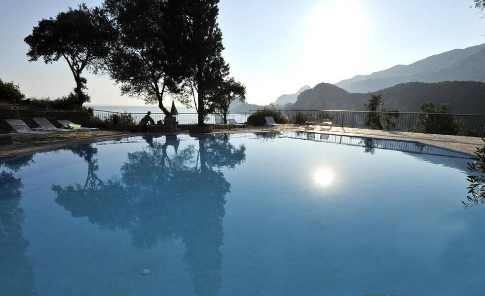 Blue Princess Beach Hotel & Suites - Liapades, Corfu | On the Beach