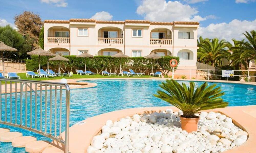 Sol Romantica - Porto Cristo, Majorca | On the Beach