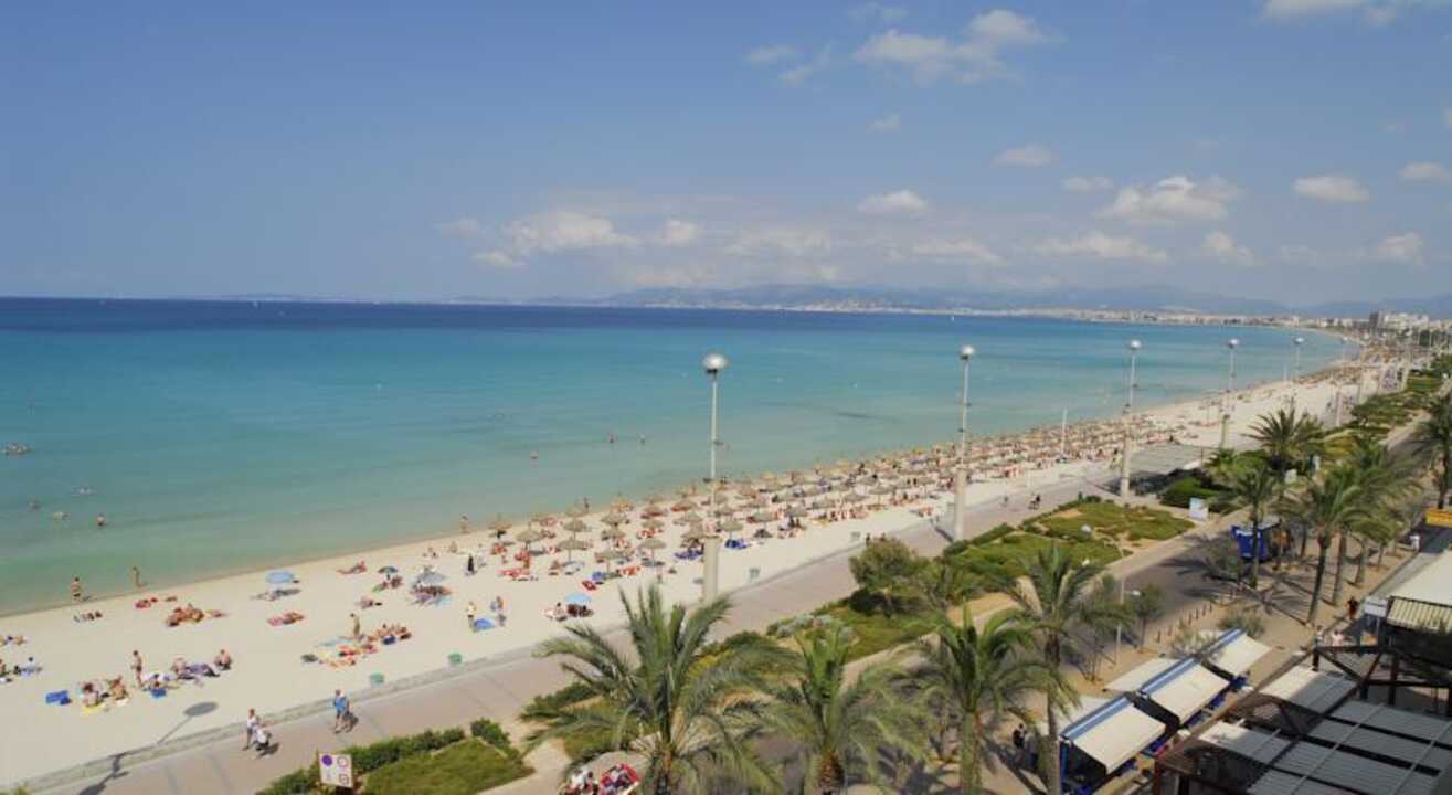 Cheap Holidays to El Arenal | On the Beach
